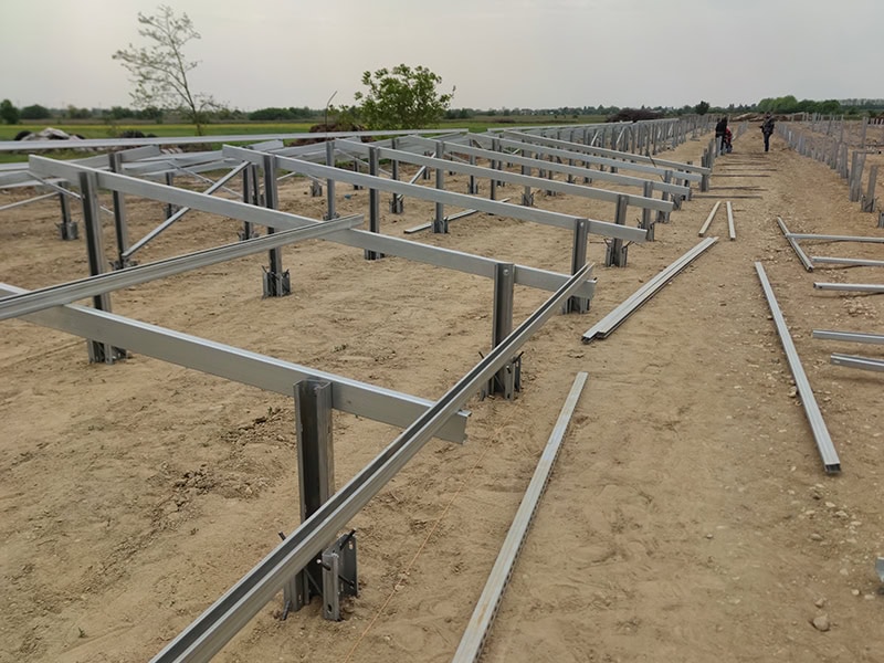 Ground Mounting Systems Quattro – Built to Outlast